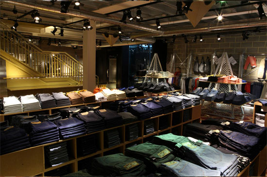 Cheap Monday Londres : horaires, adresse, téléphone, plan, avis