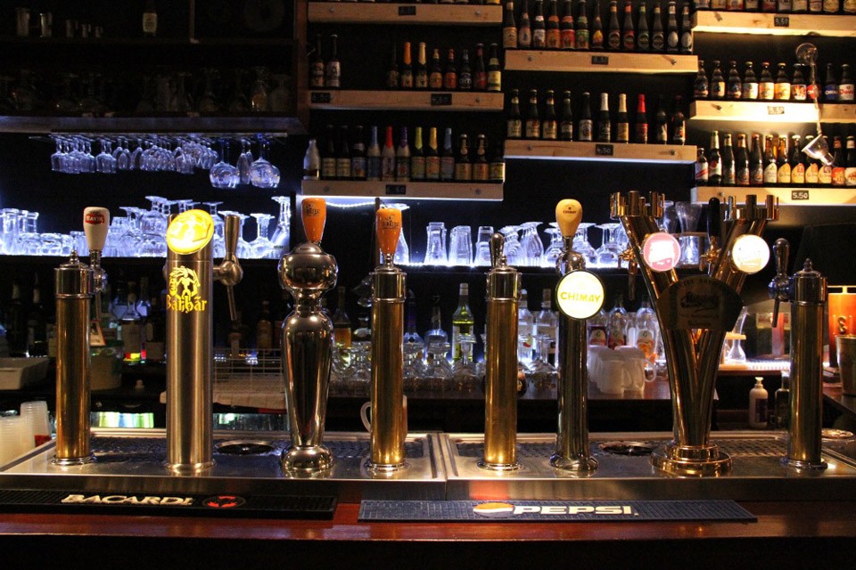 10 pubs dans Paris à connaitre