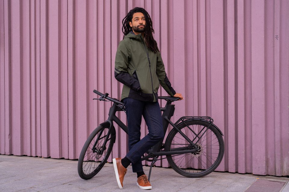 TBS présente MOOVE, sa nouvelle veste outdoor imperméable