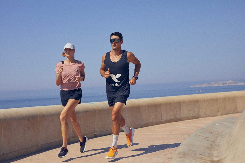 Jadduu, une marque conçue pour le sport. Naturellement