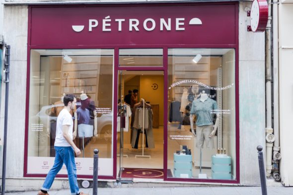 Bienvenue chez Pétrone