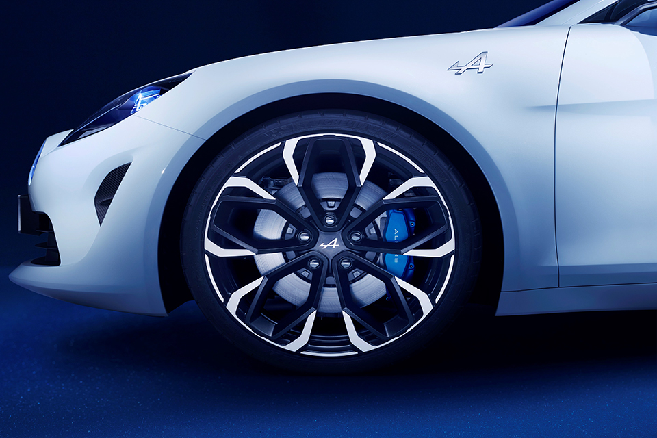Alpine Renault : Histoire d'une Exception à La Française